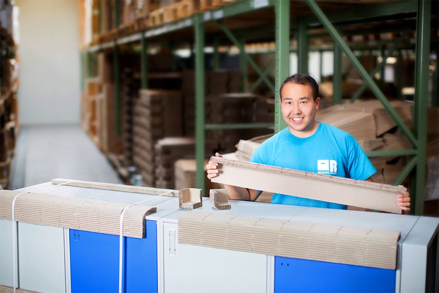 Versand von Sperrgut – so geht‘s - MEDEWO Verpackungen